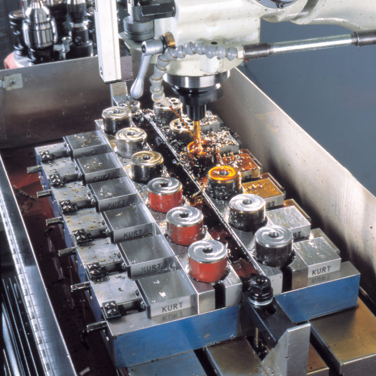 Kurt ClusterLock Pallet Vise, 1 Double Station - CL2D1-2A - Kurt ...