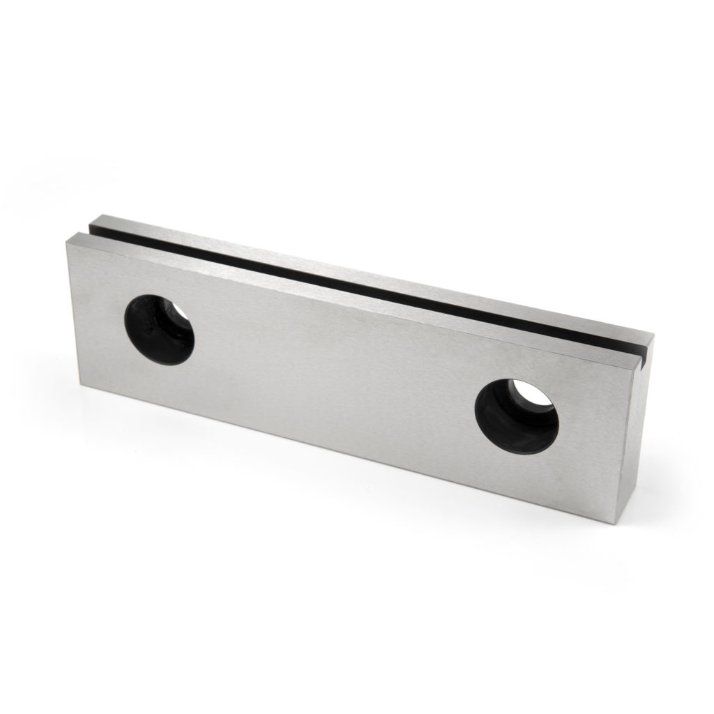 Vise Jaws and Jaw Plates | Parts & Accessories | Kurt Workholding