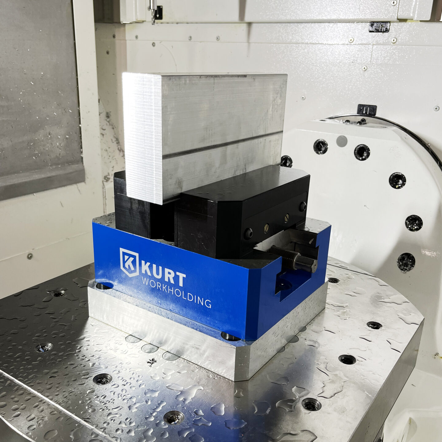 Kurt 8" 5-Axis Vise - PF840 - Kurt Workholding